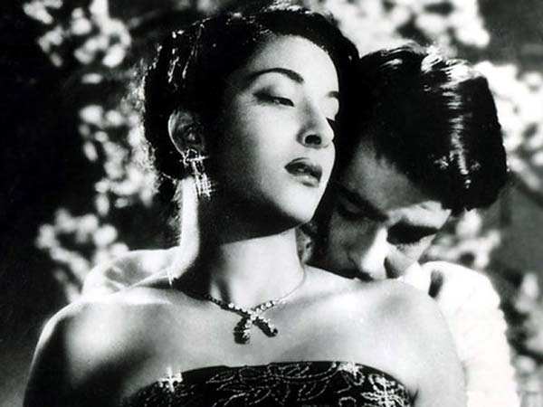 Raj Kapoor | Nargis | Rare Pictures | Unseen Photographs - Filmibeat