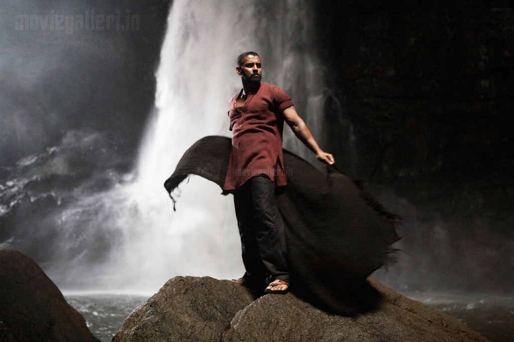 Raavanan Fan Photos | Raavanan Photos, Images, Pictures # 8214 - FilmiBeat
