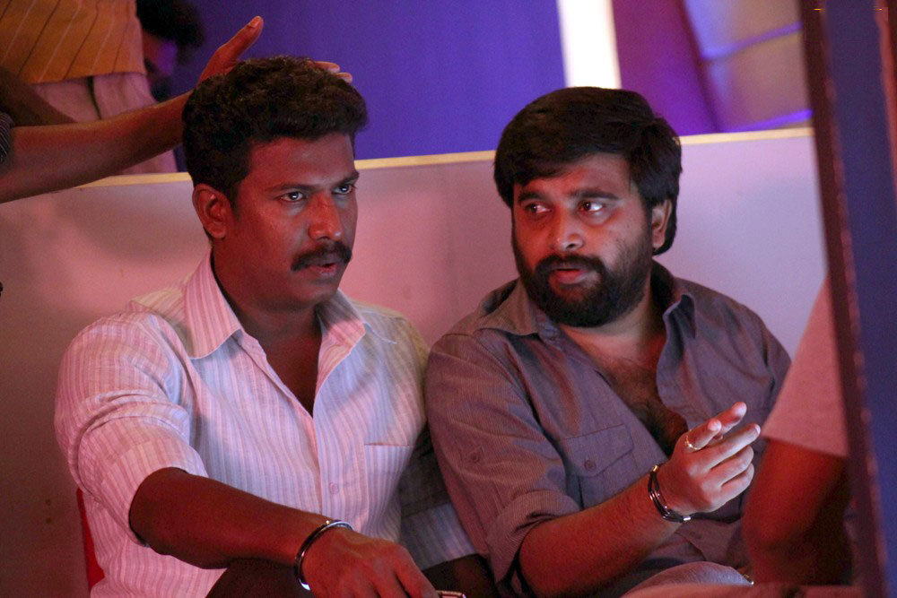 Eesan Fan Photos | Eesan Photos, Images, Pictures # 13293 - FilmiBeat