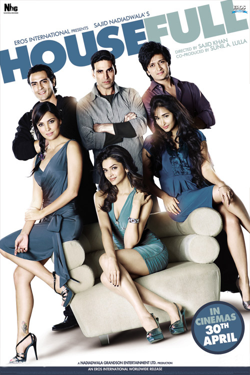 Housefull Fan Photos | Housefull Photos, Images, Pictures # 5931 ...