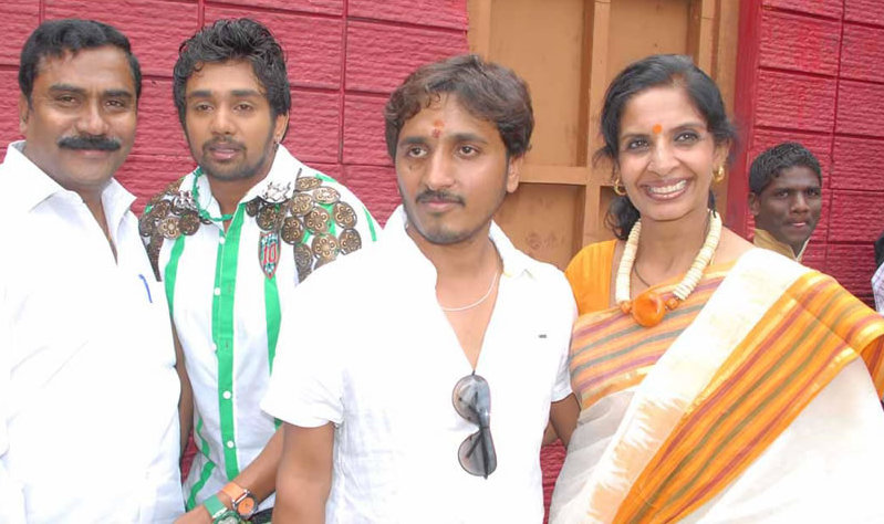 Addhuri Fan Photos | Addhuri Photos, Images, Pictures # 12064 - FilmiBeat