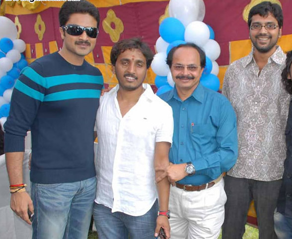 Addhuri Fan Photos | Addhuri Photos, Images, Pictures # 12066 - FilmiBeat