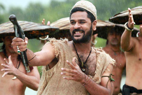 Urumi Fan Photos | Urumi Photos, Images, Pictures # 12680 - FilmiBeat