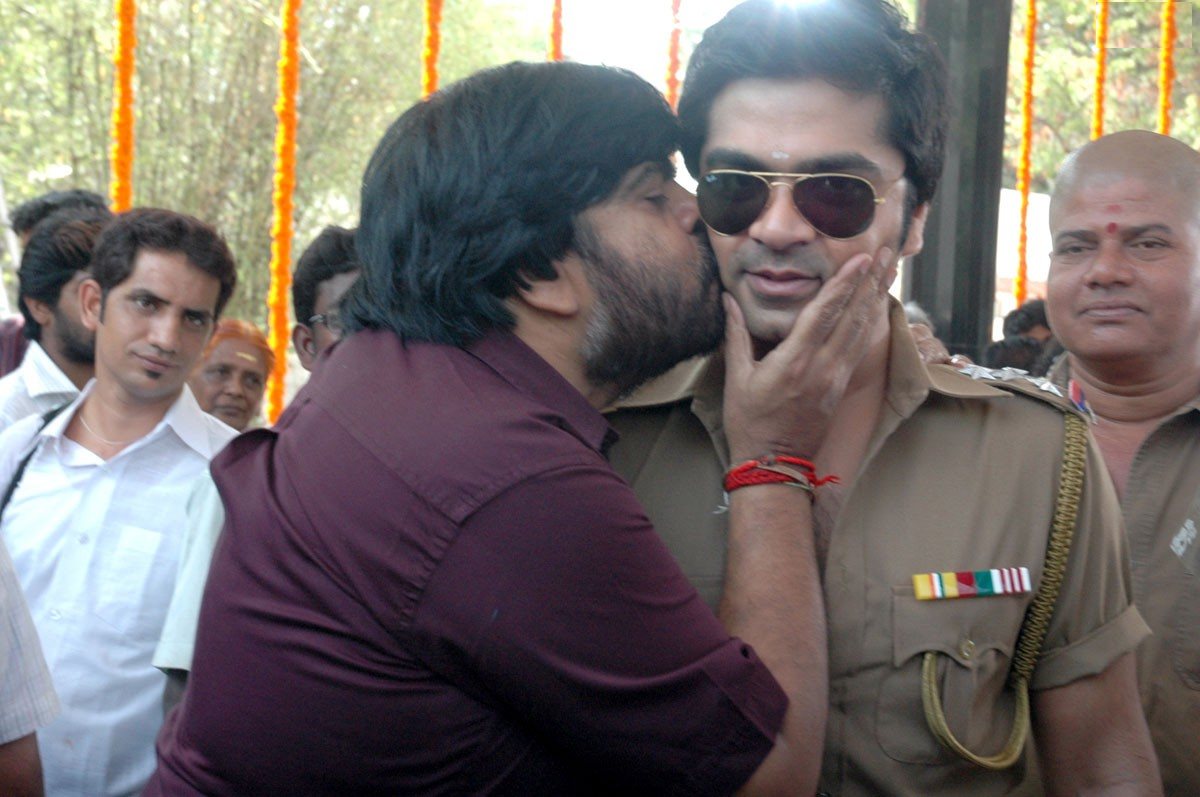 Osthi Fan Photos | Osthi Photos, Images, Pictures # 16030 - FilmiBeat