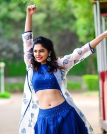 Mounika Reddy Photos | Mounika Reddy Images | Mounika Reddy Pictures ...