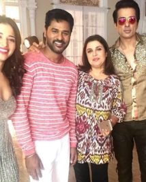 Devi (aka) Devil Fan Photos | Devi (aka) Devil Photos, Images, Pictures ...