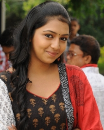 Manja Pai Fan Photos | Manja Pai Photos, Images, Pictures - FilmiBeat