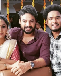 Theevandi Fan Photos | Theevandi Photos, Images, Pictures - FilmiBeat