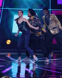 Phillauri (Phillauri Cast) Fan Photos | Phillauri Photos, Images ...