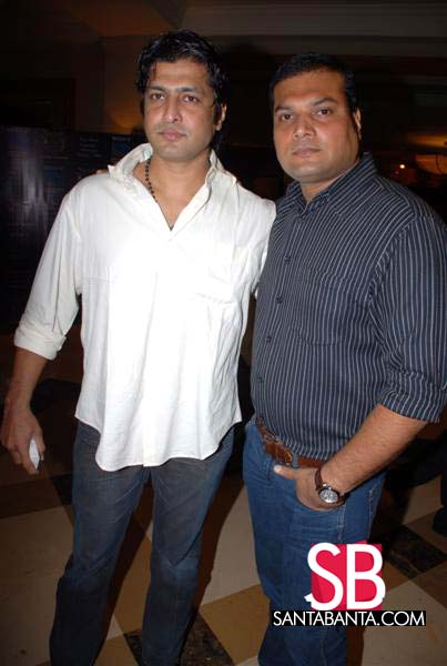 Dayanand Shetty And His Wife