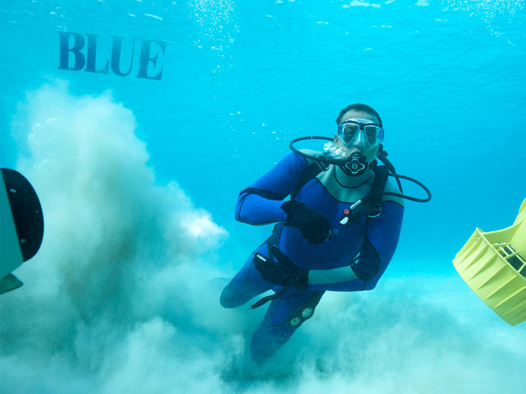 Blue Fan Photos | Blue Photos, Images, Pictures # 1672 - FilmiBeat