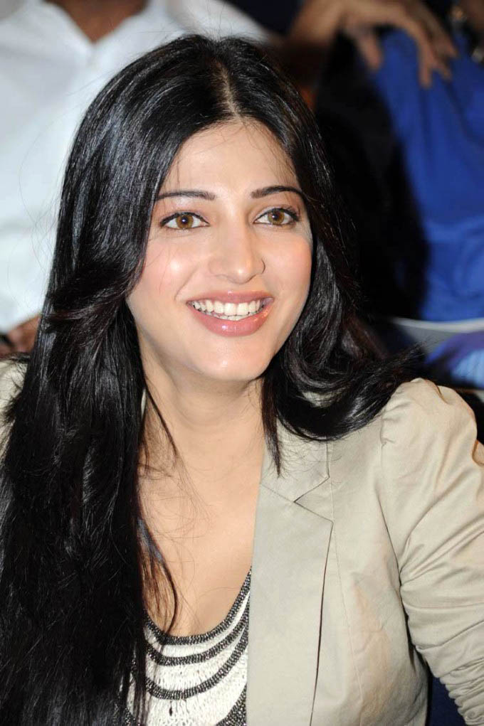 Ramaiya Vastavaiya Fan Photos | Ramaiya Vastavaiya Photos, Images ...