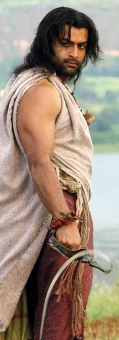 Urumi Fan Photos | Urumi Photos, Images, Pictures # 13952 - FilmiBeat