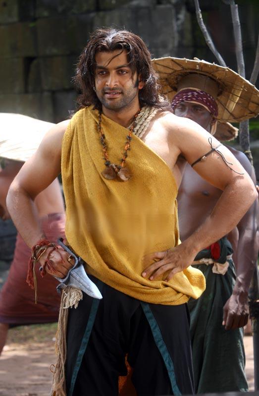 Urumi Fan Photos | Urumi Photos, Images, Pictures # 13954 - FilmiBeat