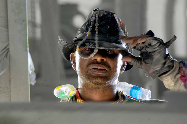 Kari Chirathe Fan Photos | Kari Chirathe Photos, Images, Pictures ...