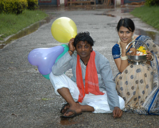 Kari Chirathe Fan Photos | Kari Chirathe Photos, Images, Pictures ...