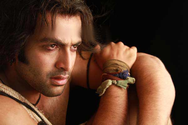 Urumi Fan Photos | Urumi Photos, Images, Pictures # 12665 - FilmiBeat