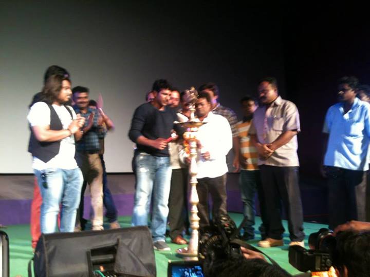 Chaddi Dosth Fan Photos | Chaddi Dosth Photos, Images, Pictures # 20497 ...