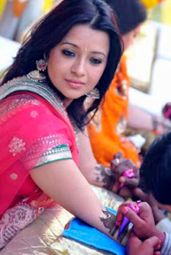 Reema Sen - Photos, Videos, Birthday, Latest News, Height In Feet ...