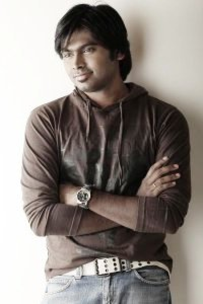 Deepu - Photos, Videos, Birthday, Latest News, Height In Feet - FilmiBeat