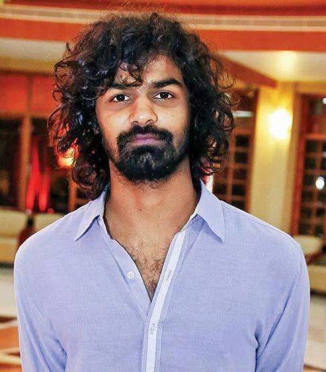 Pranav Mohanlal - Photos, Videos, Birthday, Latest News, Height In Feet ...