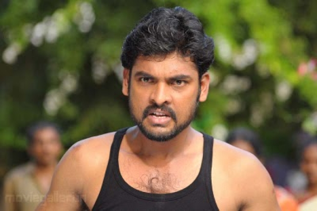 Vimal - Photos, Videos, Birthday, Latest News, Height In Feet - FilmiBeat
