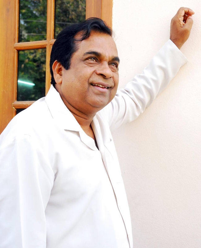 Brahmanandam (Brahmi) - Photos, Videos, Birthday, Latest News, Height ...