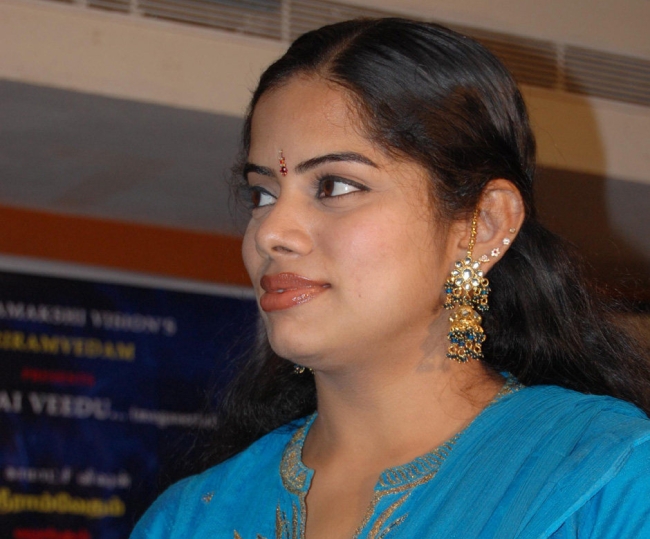Deepa Venkat - Photos, Videos, Birthday, Latest News, Height In Feet ...