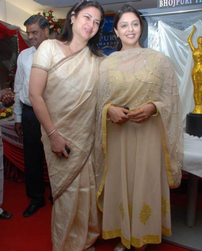 Nagma - Photos, Videos, Birthday, Latest News, Height In Feet - FilmiBeat