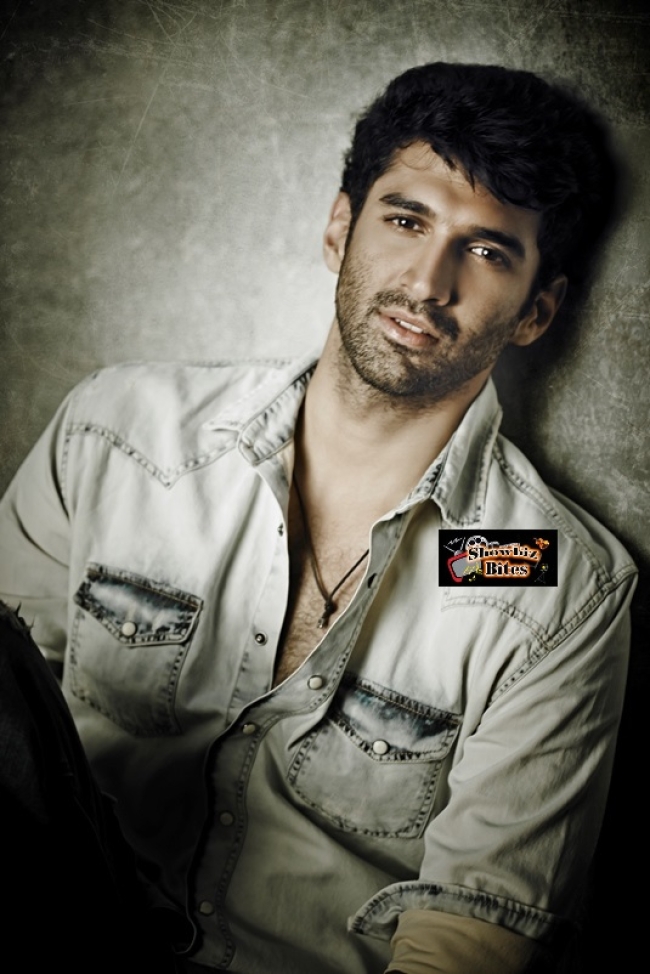 Aditya Roy Kapoor Wallpapers 2022