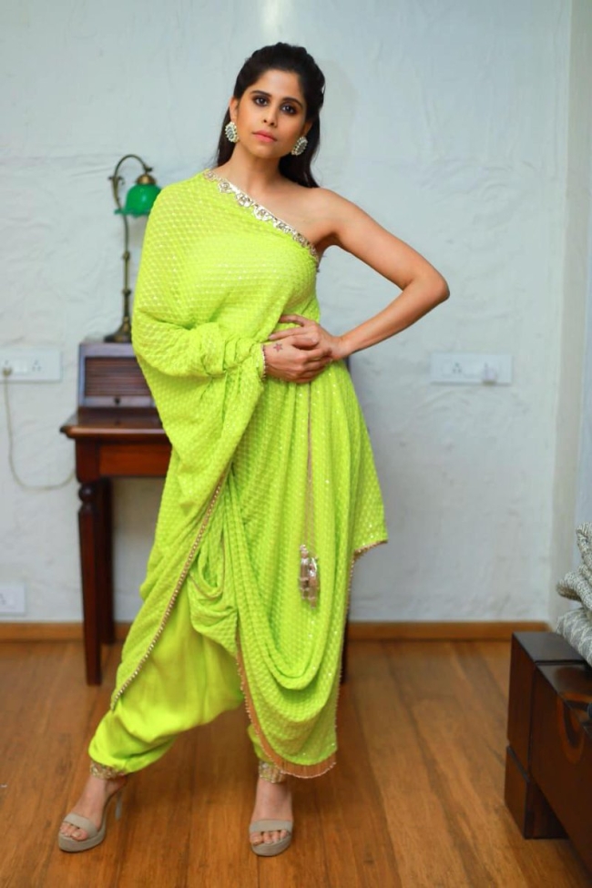 Sai Tamhankar - Photos, Videos, Birthday, Latest News, Height In Feet ...
