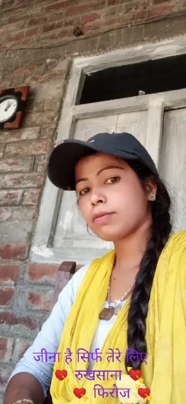 Ruksana - Photos, Videos, Birthday, Latest News, Height In Feet - FilmiBeat