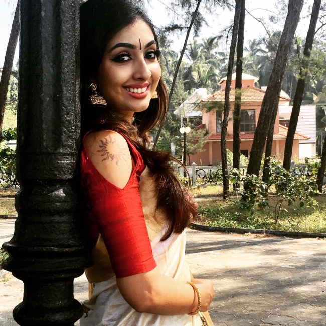 Uthara Unni - Photos, Videos, Birthday, Latest News, Height In Feet ...