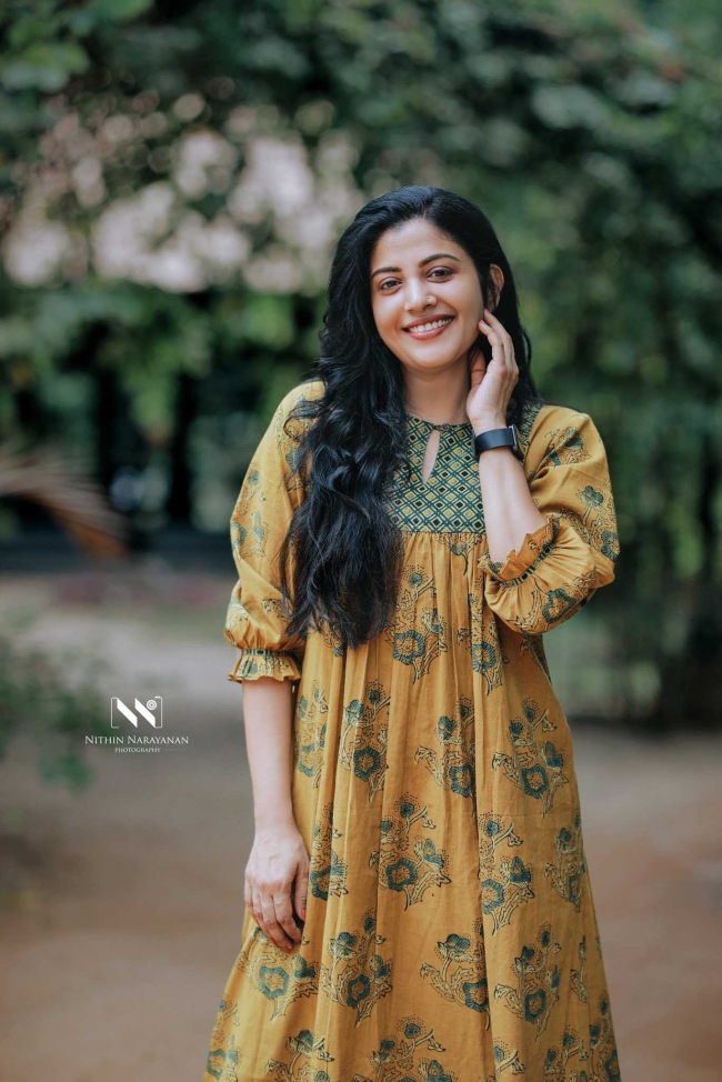 Sshivada (Swetha Nair) - Photos, Videos, Birthday, Latest News, Height ...