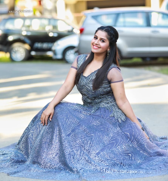 Anushree (Anchor Anushree) - Photos, Videos, Birthday, Latest News ...