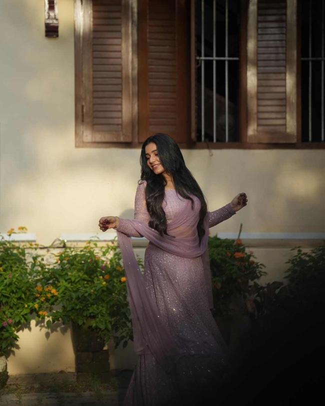 Rajisha Vijayan - Photos, Videos, Birthday, Latest News, Height In Feet ...