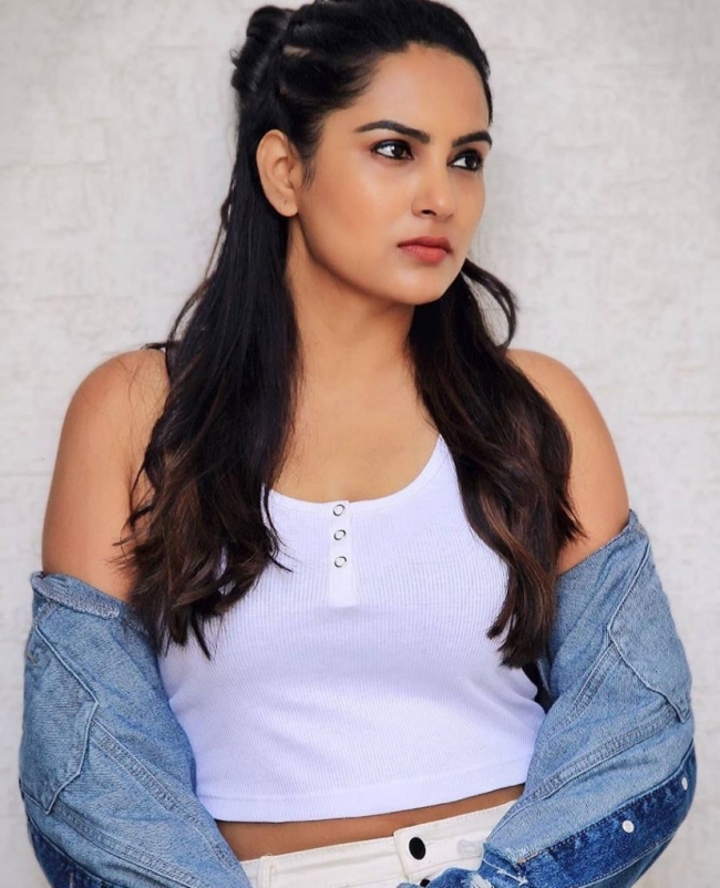 Himaja - Photos, Videos, Birthday, Latest News, Height In Feet - FilmiBeat
