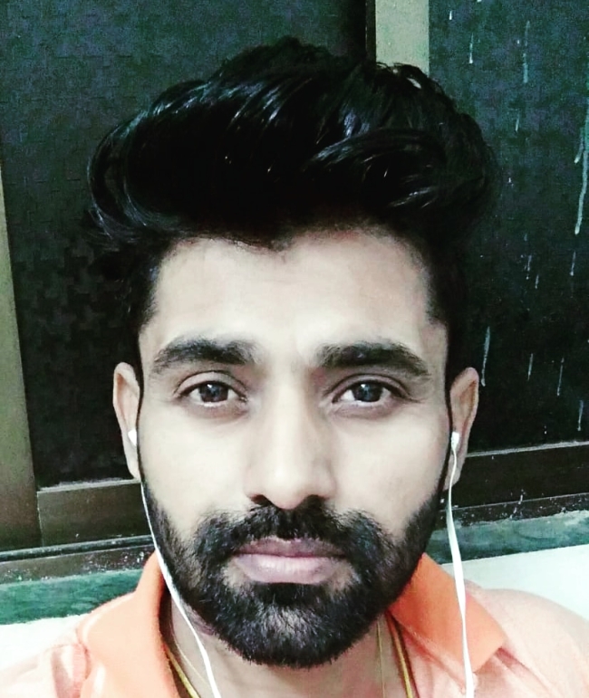 Vijay Suthar - Photos, Videos, Birthday, Latest News, Height In Feet ...