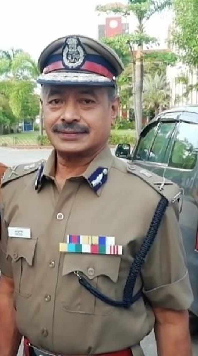 Boys Rajan - Photos, Videos, Birthday, Latest News, Height In Feet ...