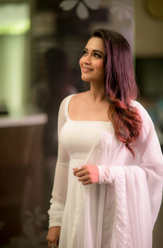 Kaavya Arivumani - Photos, Videos, Birthday, Latest News, Height In ...