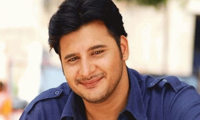 Abbas - Photos, Videos, Birthday, Latest News, Height In Feet - FilmiBeat