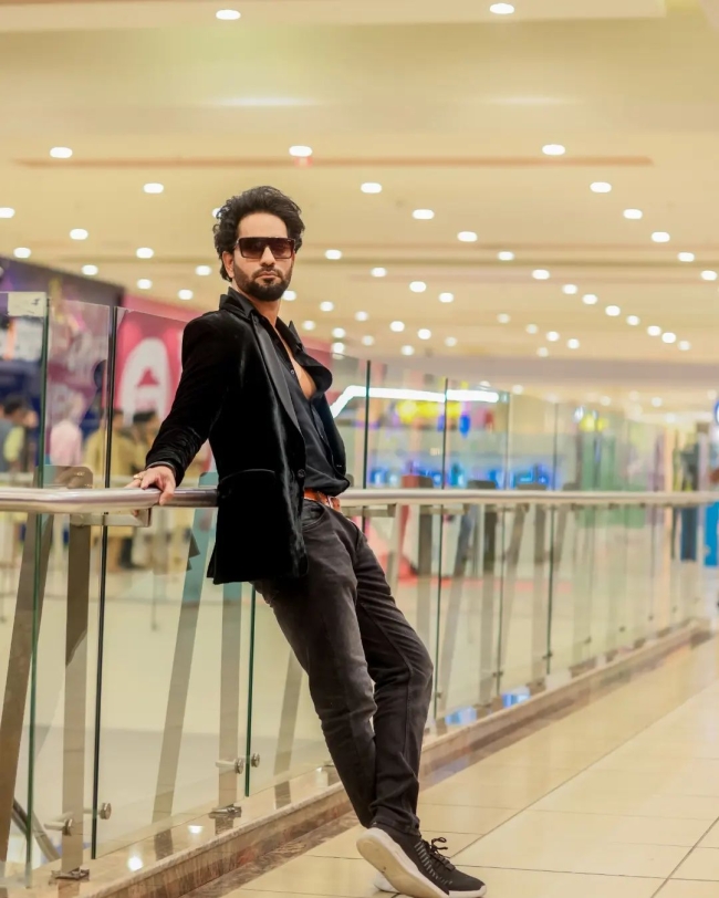 Asthik Avinash Shetty - Photos, Videos, Birthday, Latest News, Height ...