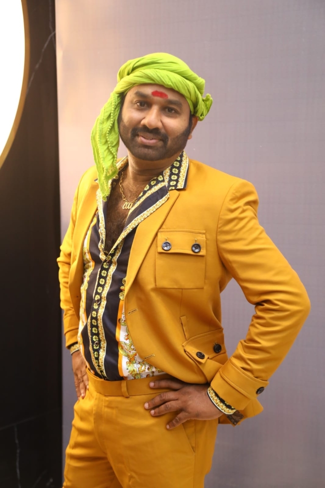 Cool Suresh - Photos, Videos, Birthday, Latest News, Height In Feet ...