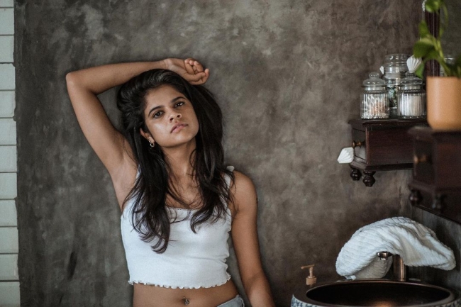 Maya Krishnan (Maya and Moys) - Photos, Videos, Birthday, Latest News ...