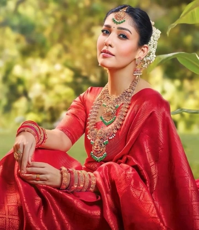 Nayanthara (Nayantara) - Photos, Videos, Birthday, Latest News, Height ...