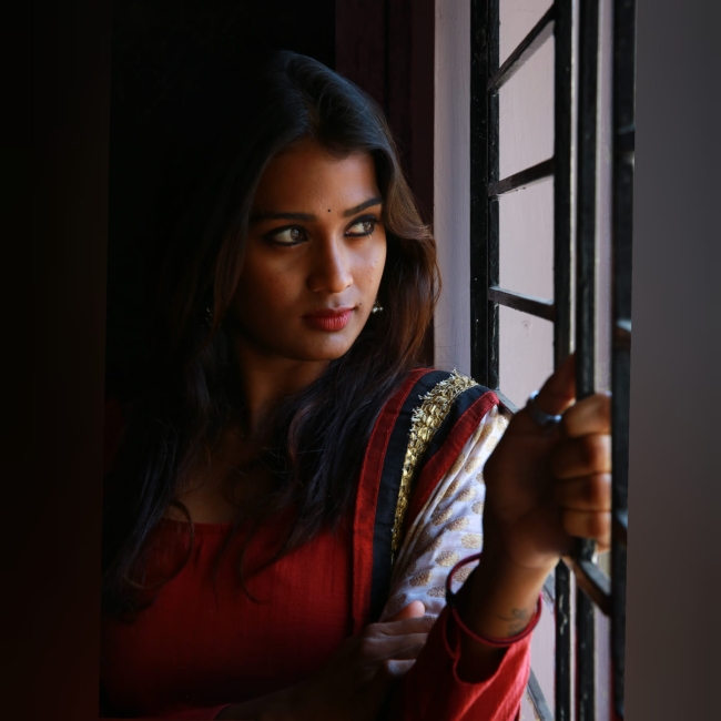 Poornima Ravi (Araathi) - Photos, Videos, Birthday, Latest News, Height ...