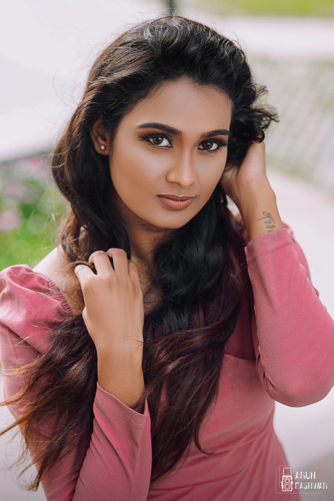 Poornima Ravi (Araathi) - Photos, Videos, Birthday, Latest News, Height ...