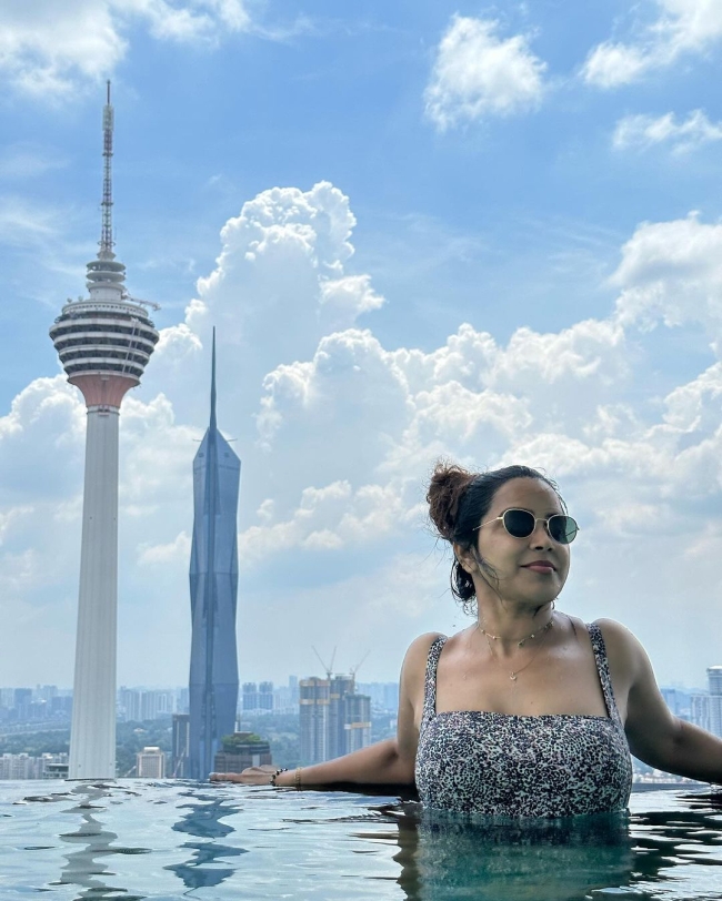 Sangeetha V - Photos, Videos, Birthday, Latest News, Height In Feet ...