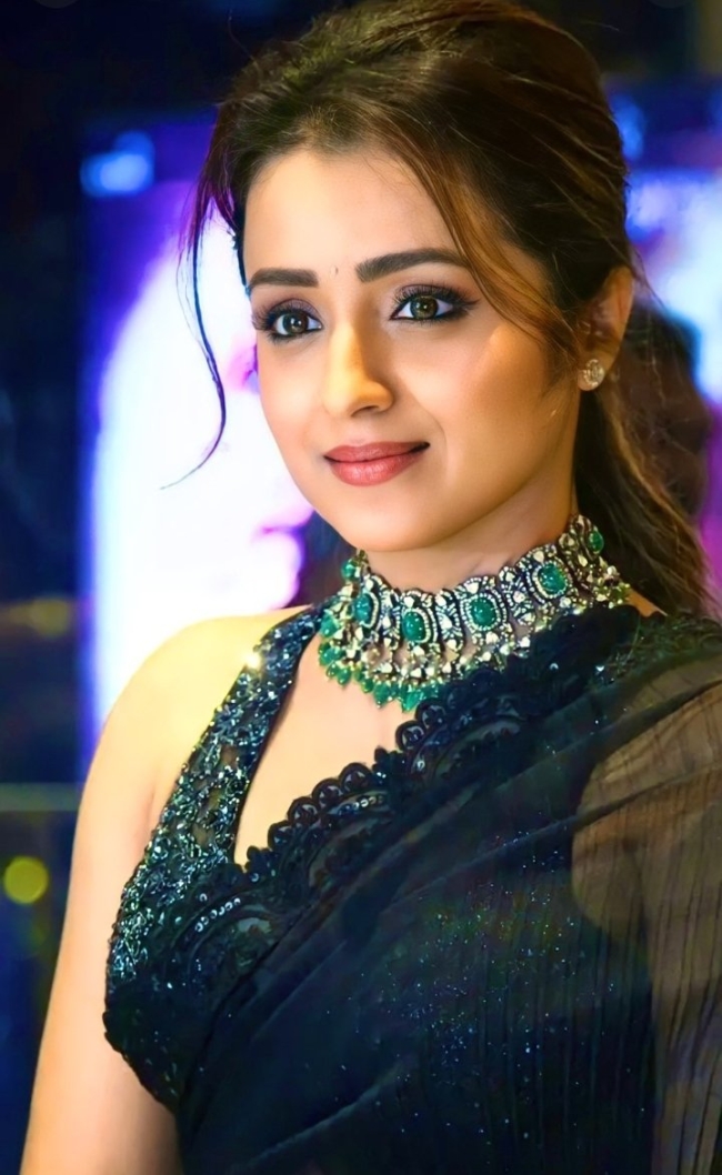 Baiser De Trisha Simbu