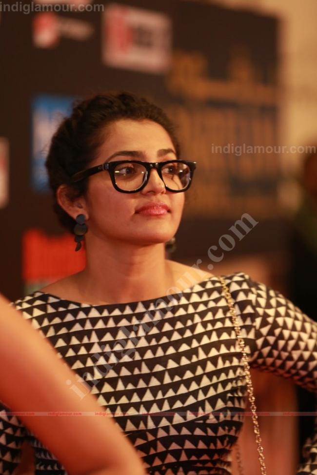 Parvathy Thiruvothu - Photos, Videos, Birthday, Latest News, Height In ...